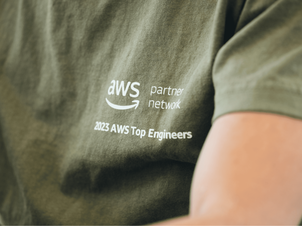 日立のAWSエンジニアたちが語る、海外エンタープライズ向けクラウドサービスを扱うダイナミズム - Qiita Zine